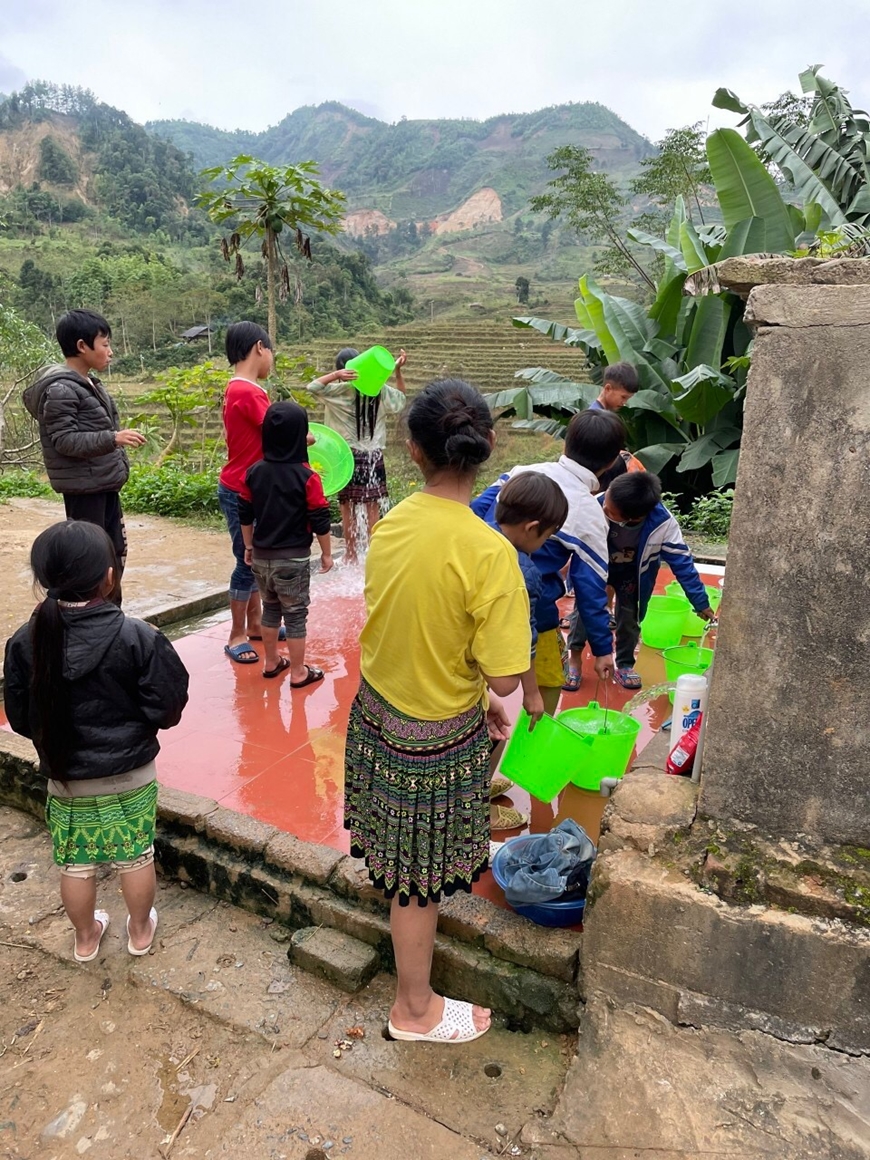 Mang mùa đông ấm đến với trẻ em vùng cao