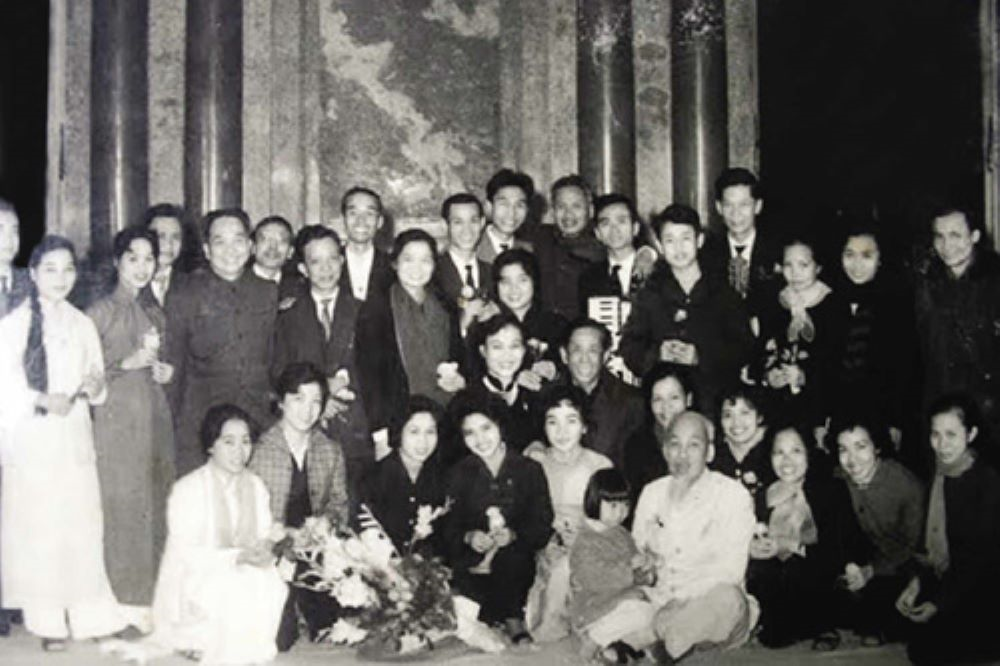 Ngày 7-9-1945: Đài Tiếng nói Việt Nam phát sóng chương trình đầu tiên