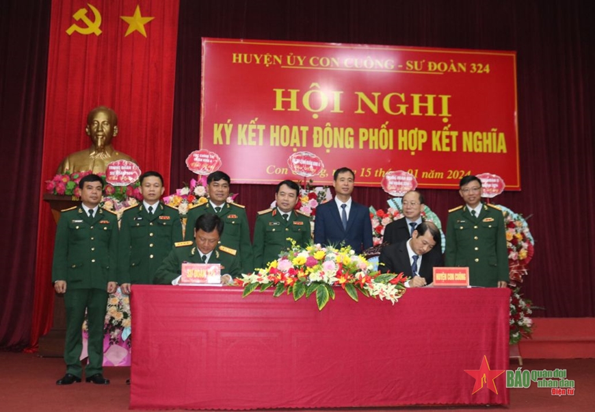 Sư đoàn 324 và huyện Con Cuông nâng cao hiệu quả công tác dân vận