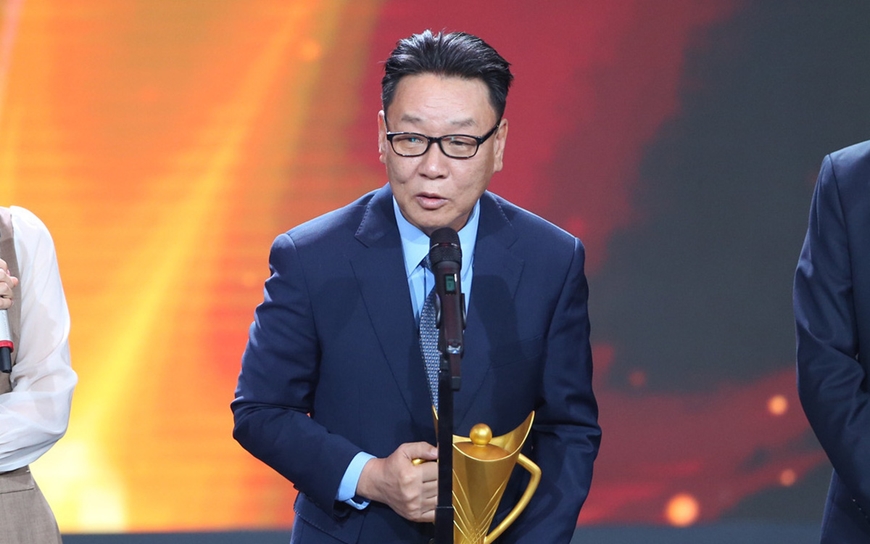 Cục Thể dục thể thao nói gì khi ông Park Chung-gun không gia hạn?