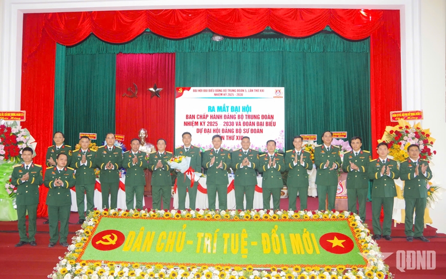 5. Pułk, 5. Dywizja (Region Wojskowy 7): 60 lat niezłomnego marszu pod ...