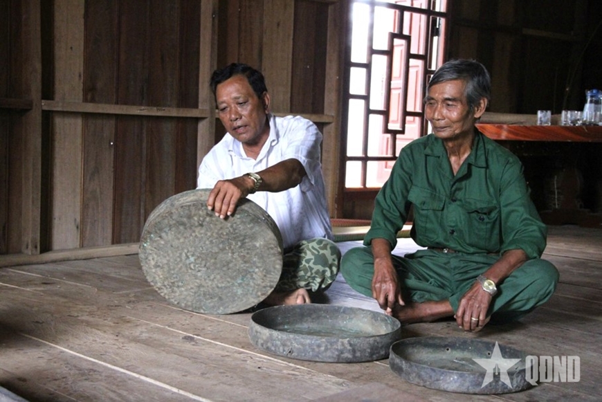 Già làng Y Dhun Hmôk: Tận tụy vì sự phát triển của buôn làng