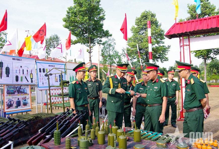 The 31st Regiment (309th Division) further enhances its heroic traditions.