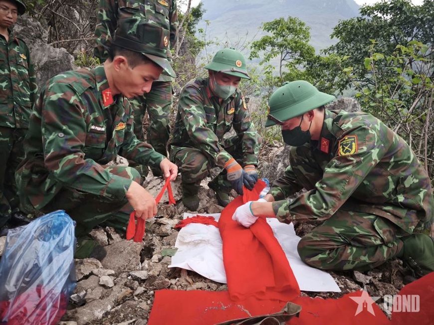 Tìm kiếm, quy tập hài cốt liệt sĩ: Hành trình của trái tim