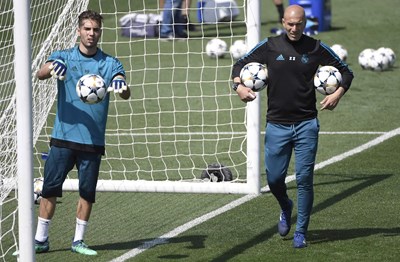 Cha, con và World Cup