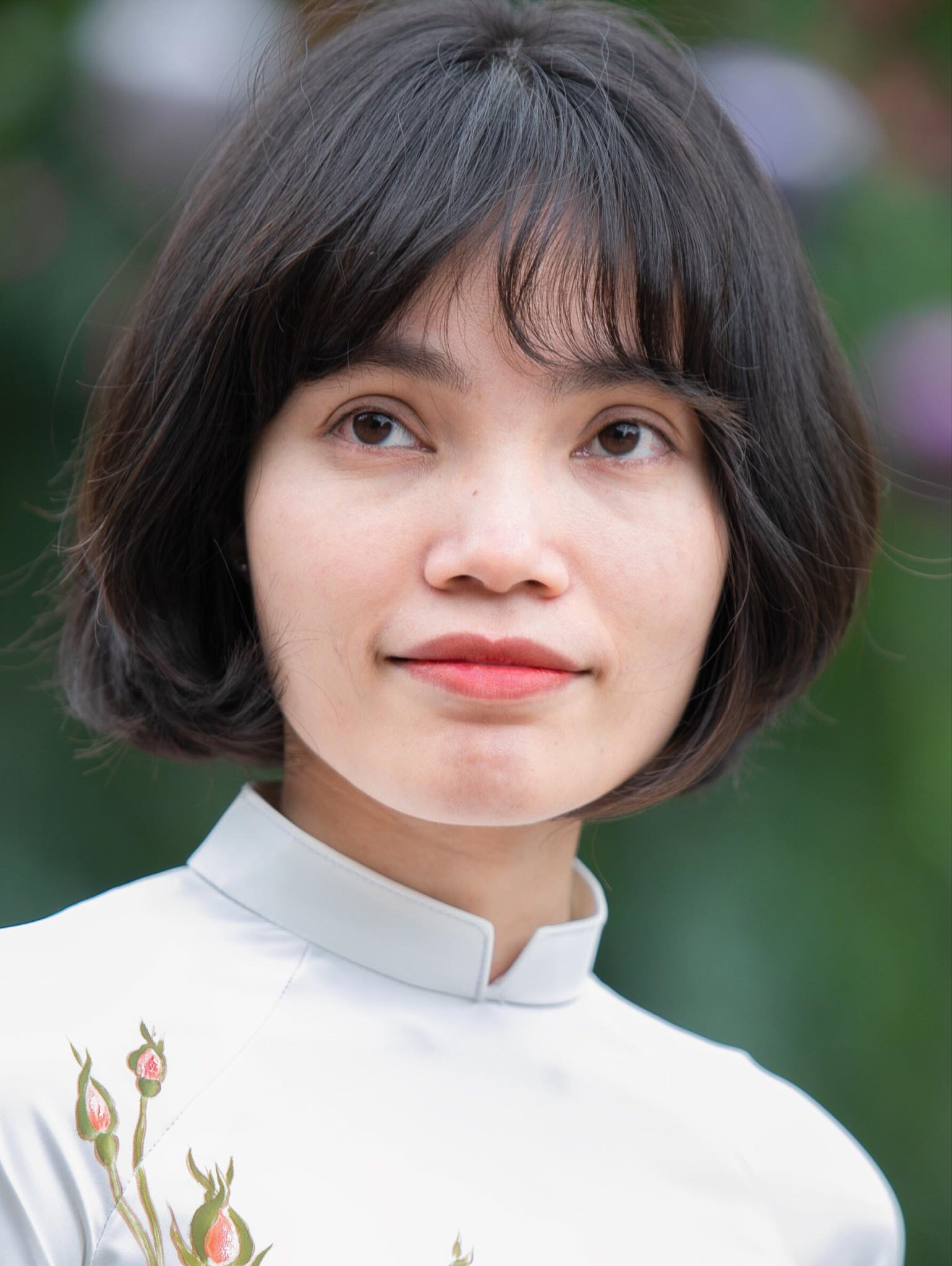 Thơ NGUYỄN THỊ KIM NHUNG