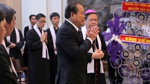 Party, Gov’t leaders pay tribute to Archbishop Paul Bui Van Doc