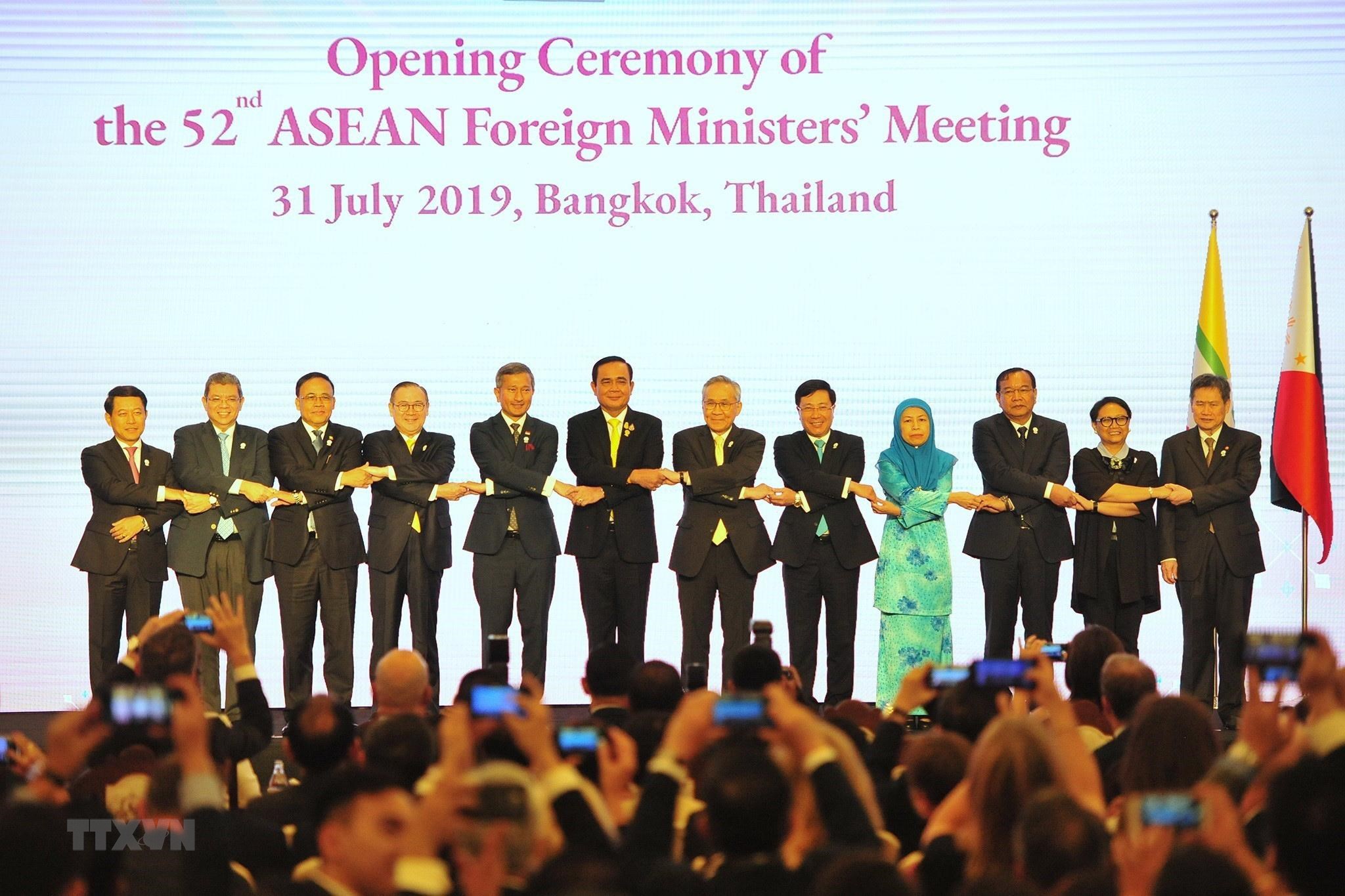 ASEAN looks toward self-reliance, creativity, sustainable development