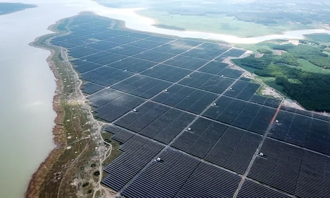 Largest solar power project in Southeast Asia launched in Tay Ninh