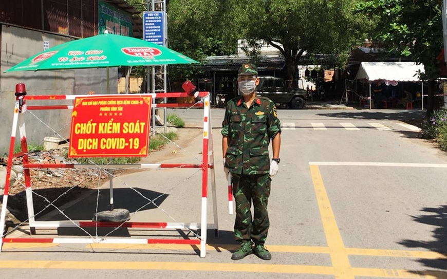 Brigade 434 assists Binh Duong’s COVID-19 containment efforts