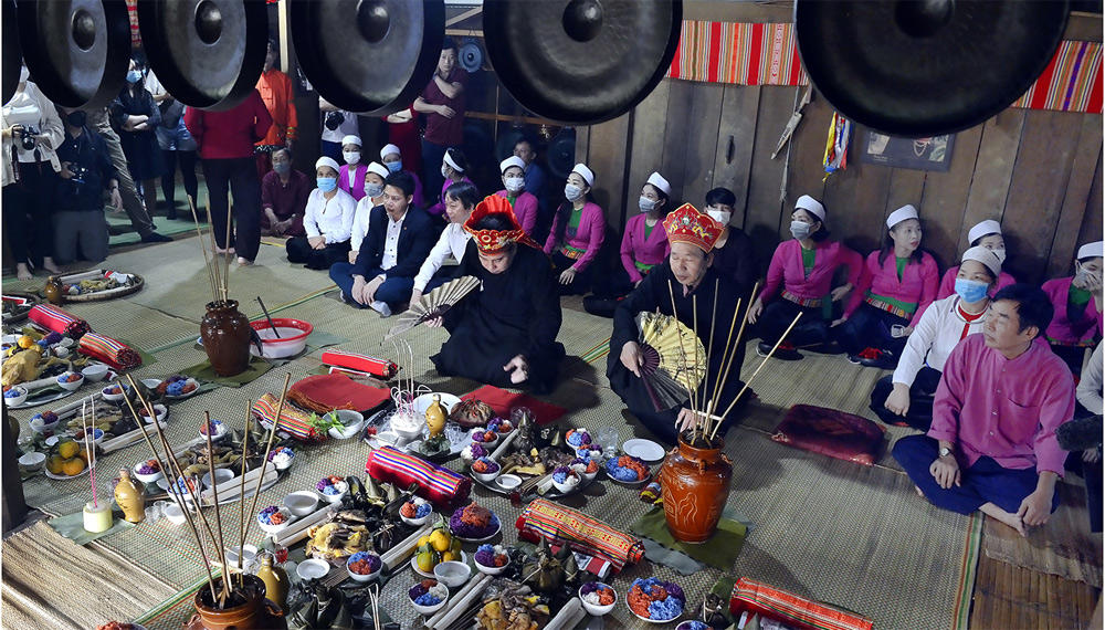 “Mat nha” - A traditional ritual of Muong ethnic people