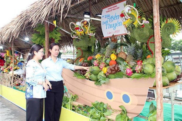 HCM City hosts first-ever fruit festival