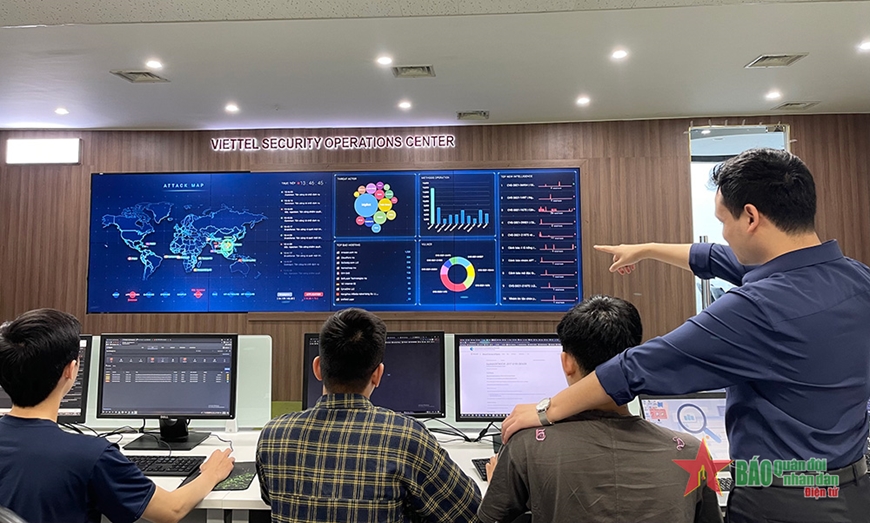 Vietnam’s security experts win big at world’s leading cyber-attack contest