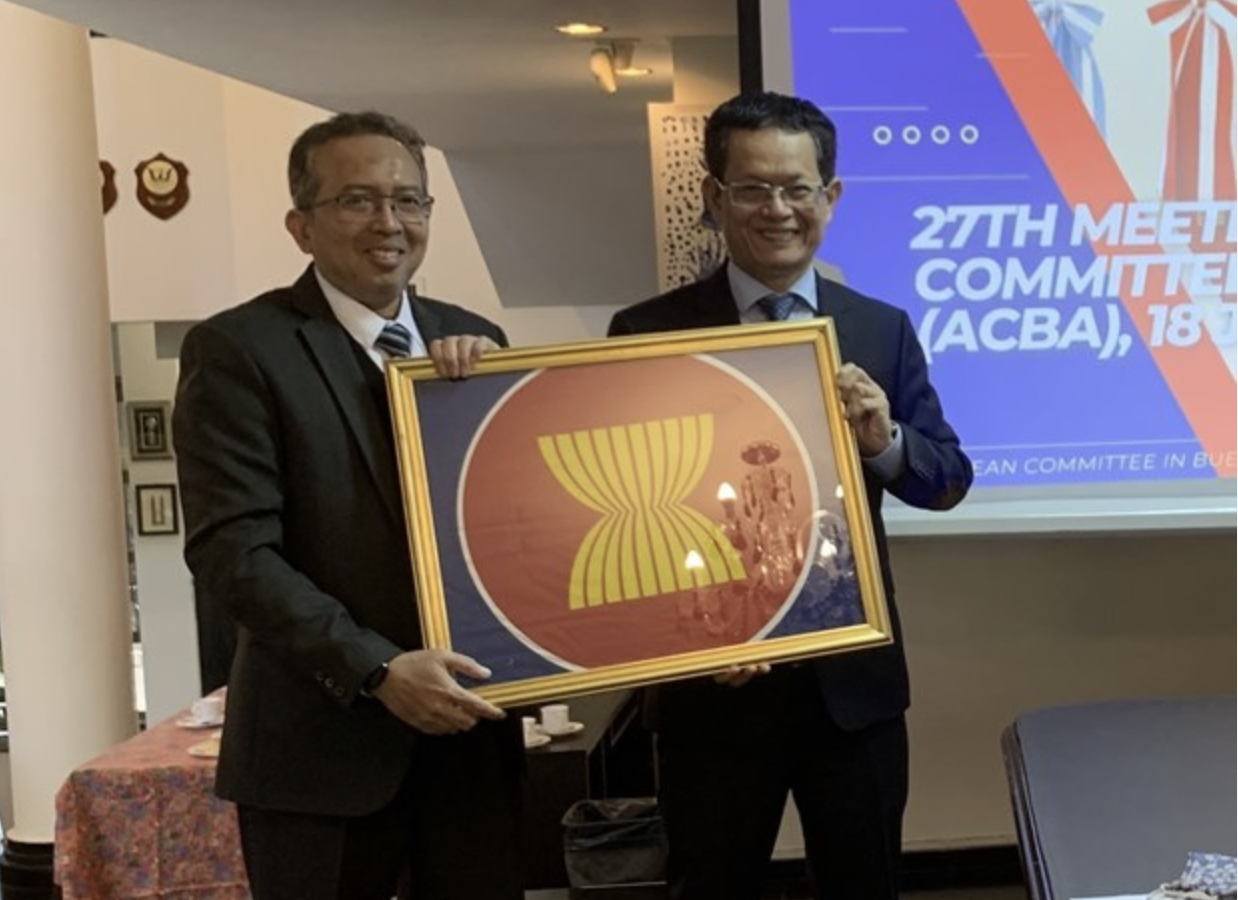 Vietnam becomes rotating chair of ASEAN Committee in Buenos Aires