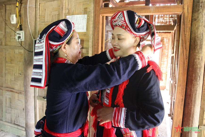 Wedding customs – Unique cultural feature of Red Dao people