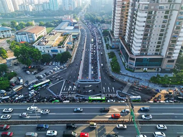 Hanoi inaugurates new road tunnel to address traffic congestion