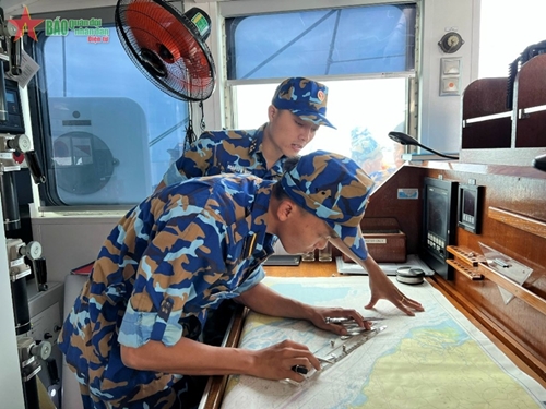 Vietnamese sailing ship concludes 2,100-nautical-mile voyage