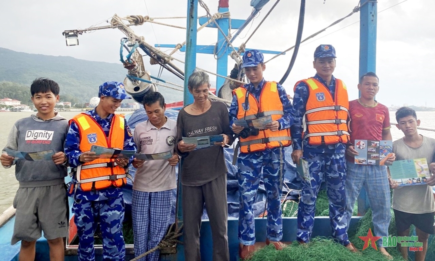 Coast Guard Region 2 disseminates information about IUU fishing