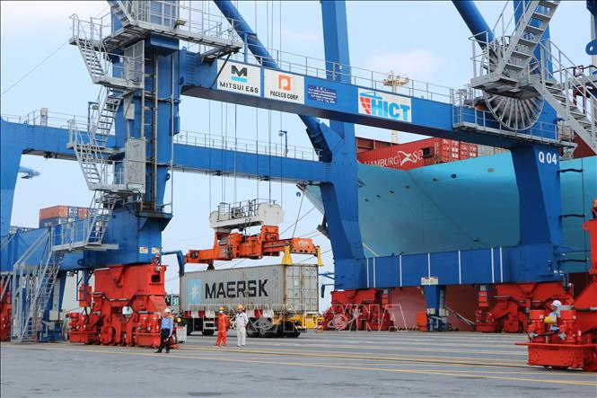 Deep-water port in Hai Phong welcomes 1 millionth TEU in 2022