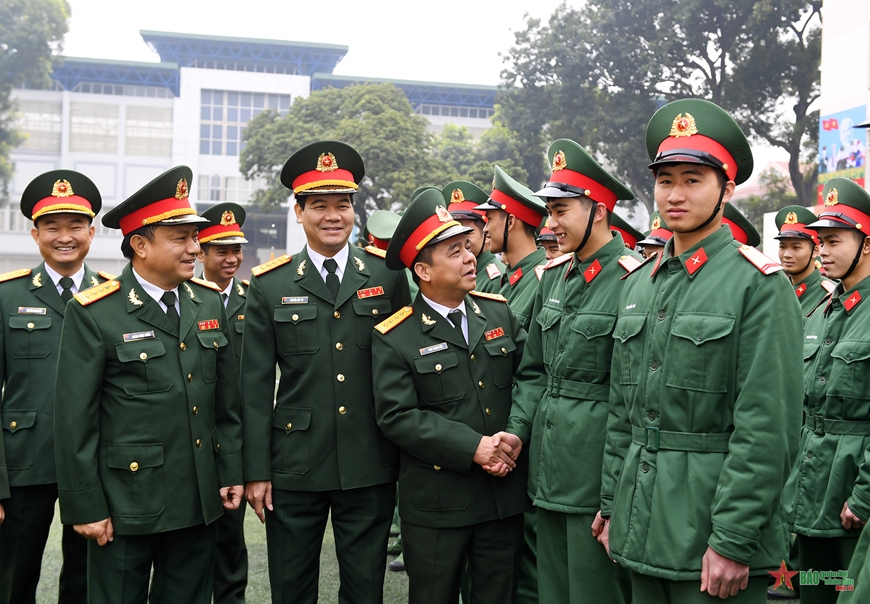 Brigade 144 holds farewell ceremony for discharged soldiers