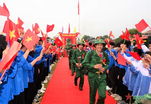 Defense leaders encourage new recruits to well perform military service