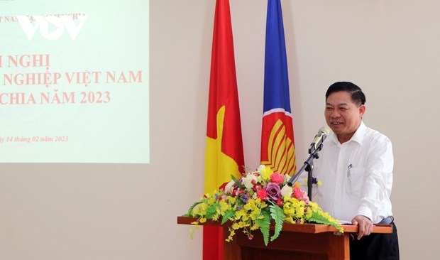 Conference discusses support for Vietnamese businesses in Cambodia in ...