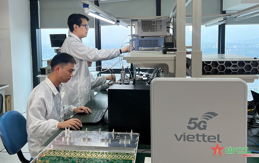 Viettel succeeds in performing “Made-in-Vietnam” telecommunications ...