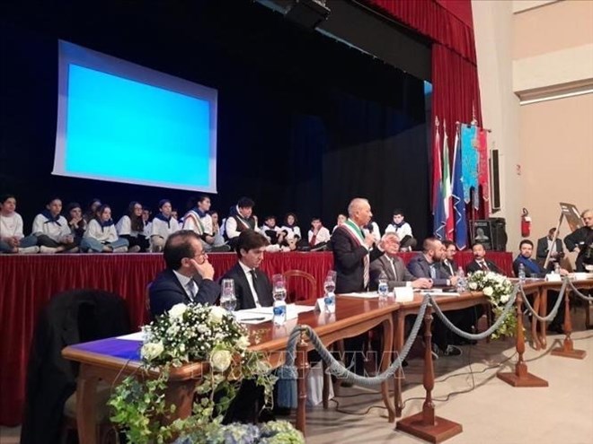 Museum honors Italian doctor who identified SARS in Vietnam