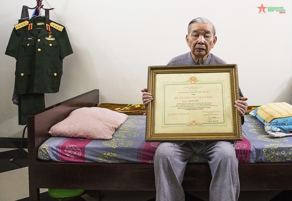 General Nguyen Quyet at age of 101