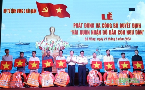 Naval Region 3 supports disadvantaged children
