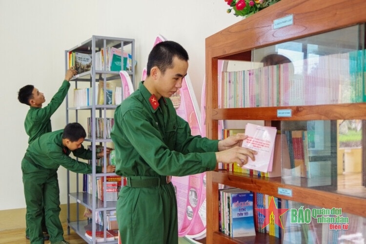 Brigade 168 promotes law dissemination and education