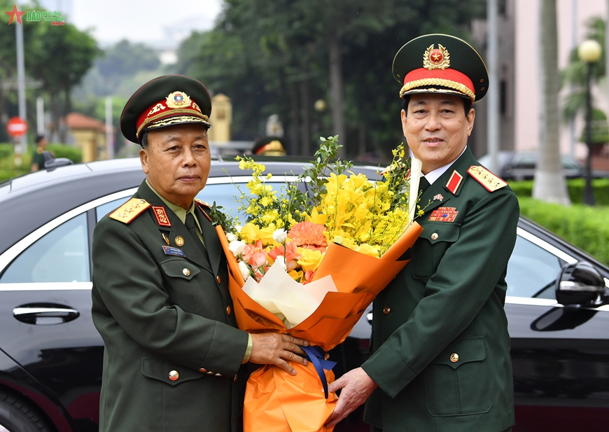 Vietnam - Laos Defense Cooperation Develops in Practical and Effective ...