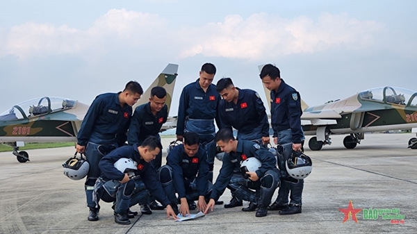 Photos of YAK-130 in Northern sky