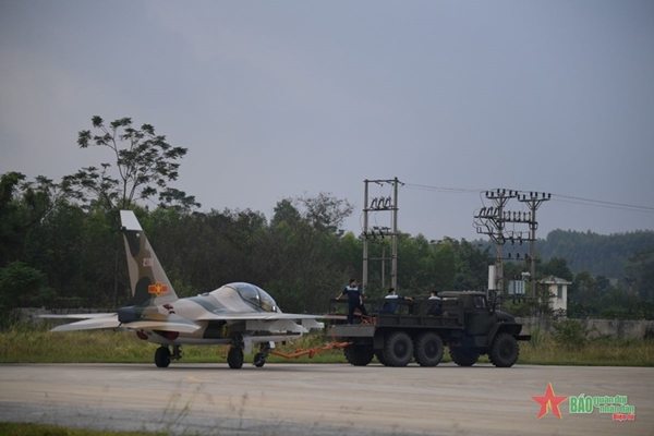 Photos of YAK-130 in Northern sky