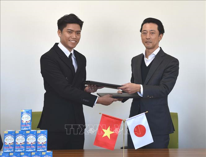 Vietnamese, Japanese firms unveil distribution agreement
