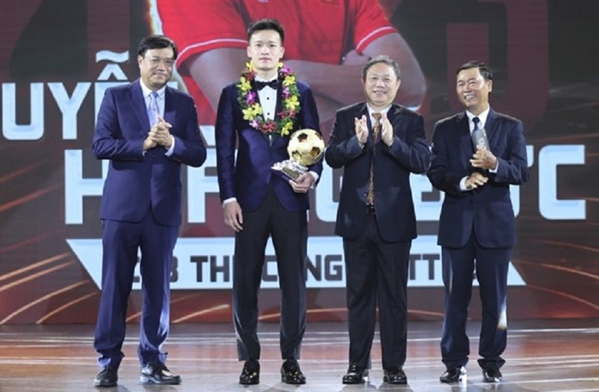 Hoang Duc wins second Golden Ball award