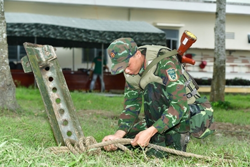 River crossing training of Brigade 25