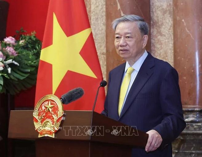 World leaders congratulate Vietnamese President, N.A. Chairman