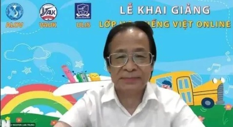 Free Vietnamese language program launched in U.K.
