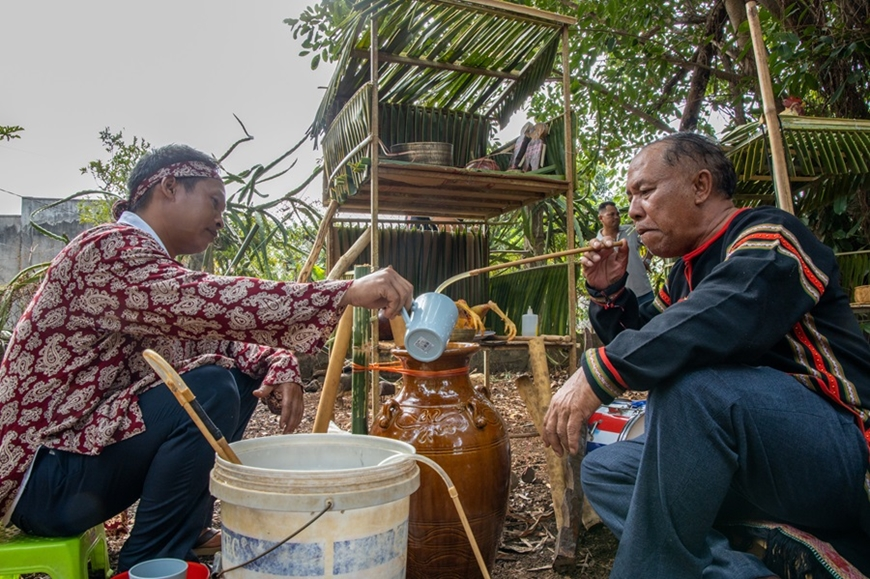 Unique rain praying ritual of Ede ethnic people