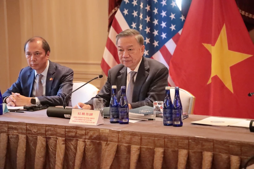 Top leader meets with leaders of Communist Party USA, left-wing ...