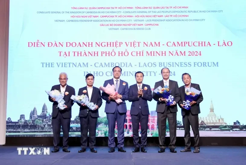Businesses from Vietnam, Cambodia, Laos strengthen cooperation