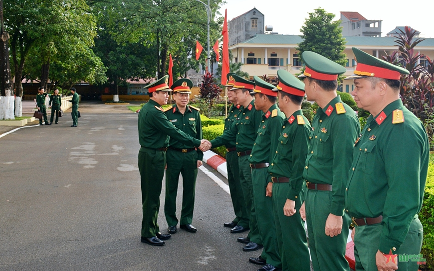 GDP’s delegation inspects Artillery Brigade 45