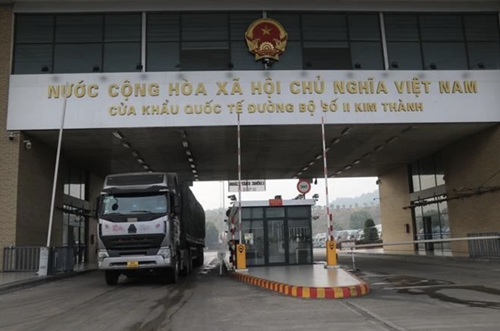 Trade though Lao Cai border gate reaches 1.6 million USD on 2025’s ...