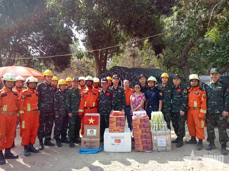 Sincere care of SAR forces of Vietnam People’s Army for Myanmar friend