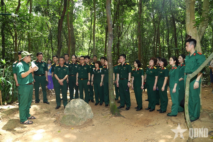 Military Technical Academy organizes “return-to-the-root” journey
