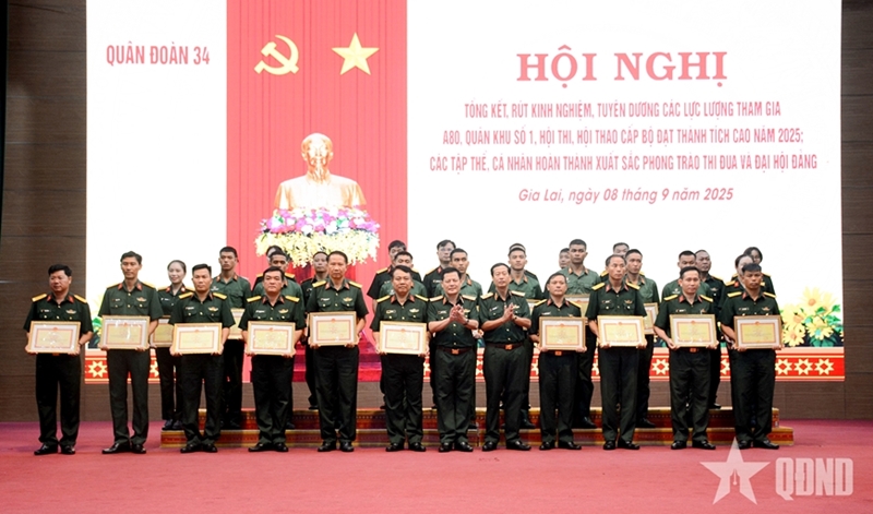 Army Corps 34 honors parade troops completing Mission A80
