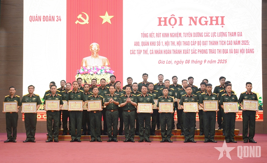 Army Corps 34 honors parade troops completing Mission A80