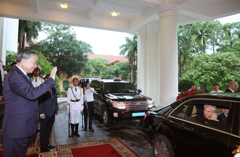 Russian State Duma Chairman concludes official visit to Vietnam