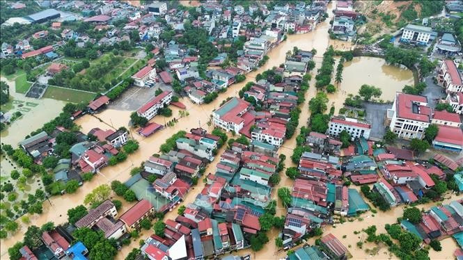 PM orders urgent response to floods and landslides in northern provinces